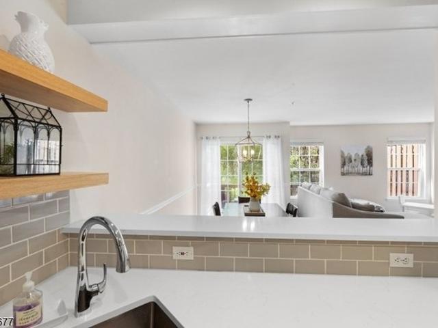 411 Boulder Ridge Dr, Randolph, NJ 07869