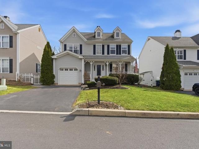 411 Dartmoor Rd, Schwenksville, PA 19473