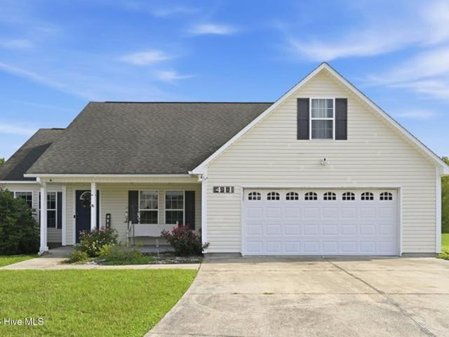 411 Dylan Ct, Beulaville, NC 28518