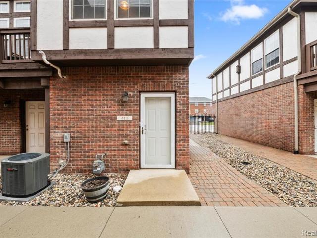 411 E Ferry Street # 15