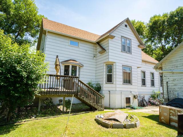 411 E Gustavus Avenue