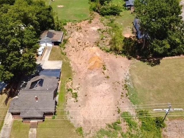 411 E S 2nd St, Seneca, SC 29678
