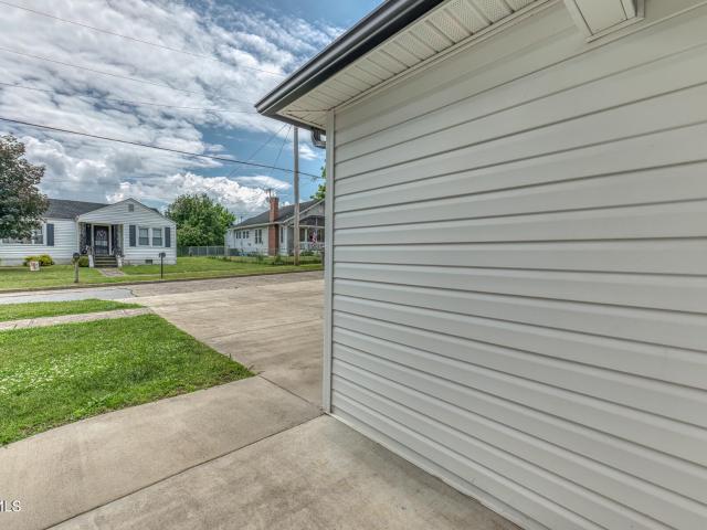 411 East Cottage Avenue