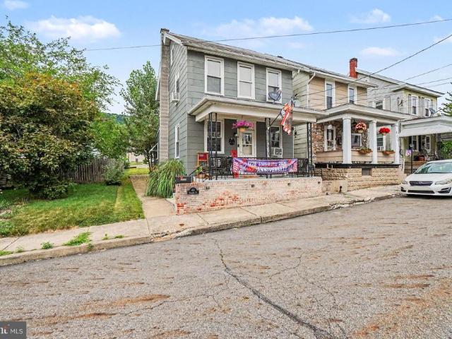 411 Elizabeth Street