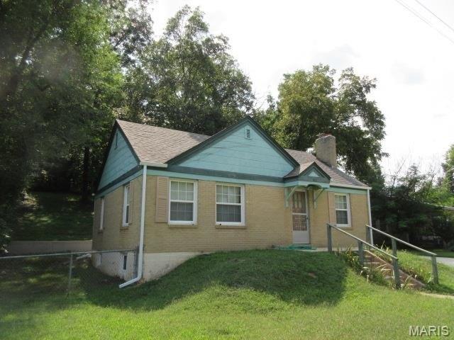 411 Elm St, Waynesville, MO 65583