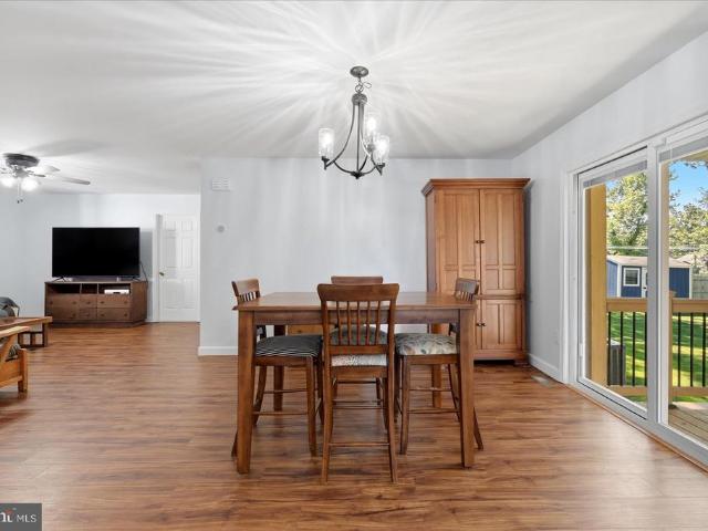 411 Ferry Road