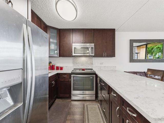 411 Hobron Ln Apt 607, Honolulu, HI 96815