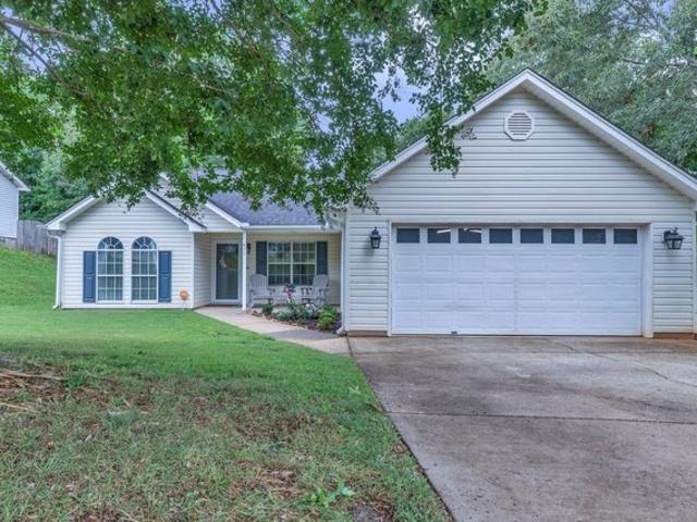 411 Hill Ln, Mauldin, SC 29662