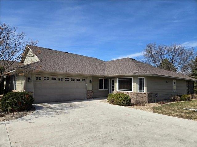 411 Independence St NE, New Prague, MN 56071