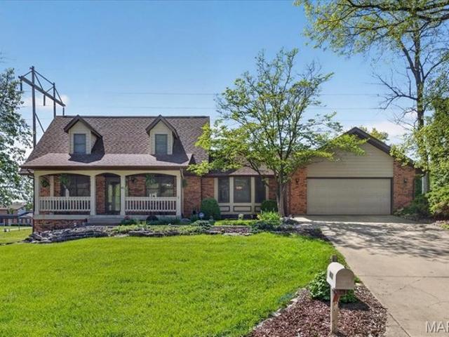 411 John Henry St, Belleville, IL 62220
