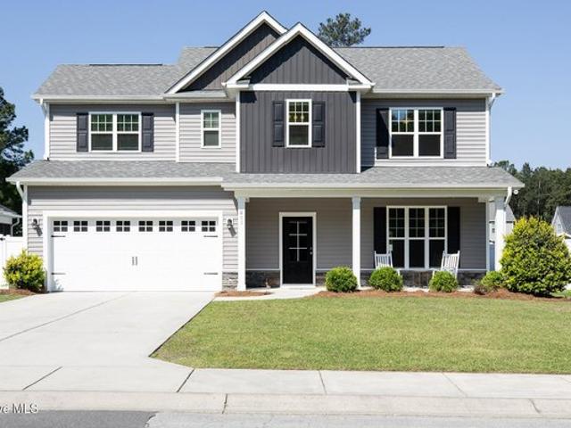 411 Jasmine Way, Burgaw, NC 28425