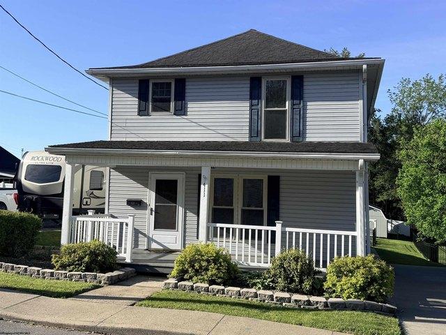 411 Oakdale Ave, Bridgeport, WV 26330