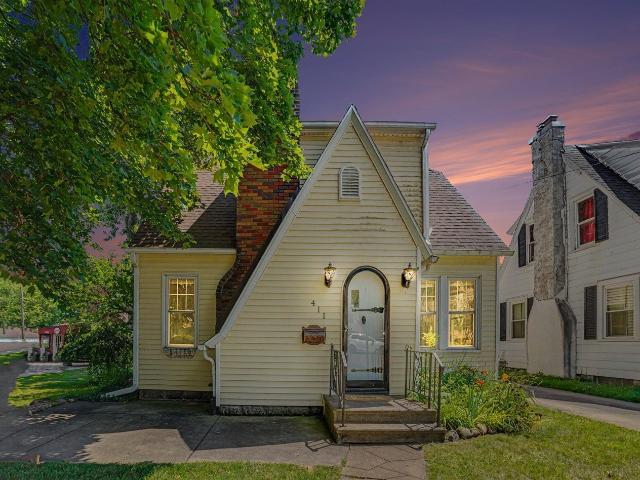 411 Orleans Avenue