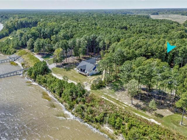 411 Lawnes Neck DR