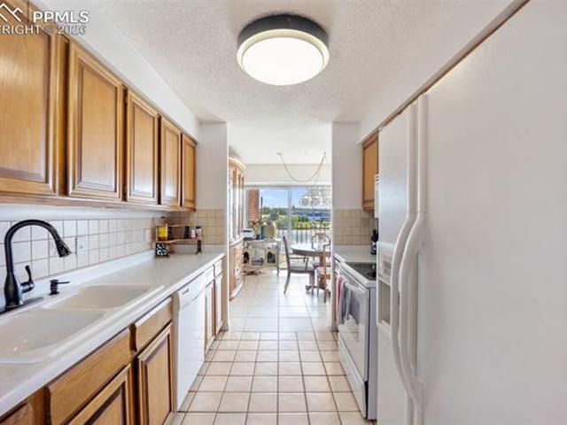 411 Lakewood Circle