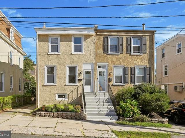 411 Leverington Ave, Philadelphia, PA 19128