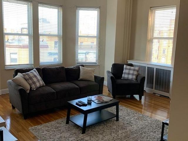 411 Marlborough St 10, Boston, MA