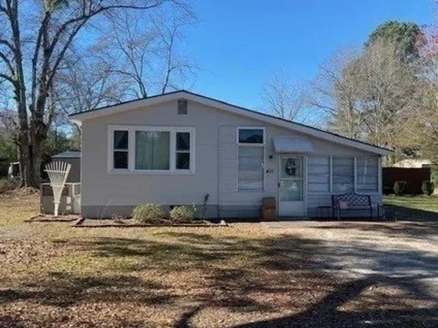 411 N Cromley Rd, Brooklet, GA 30415