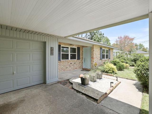 411 N Linden Street