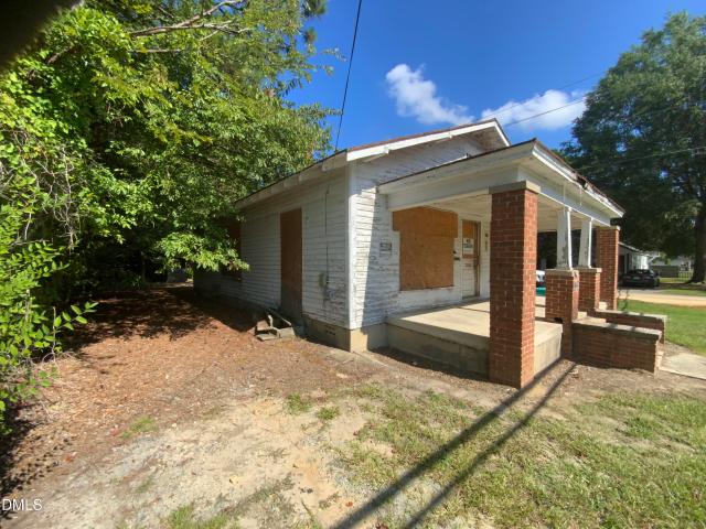411 N Magnolia Avenue