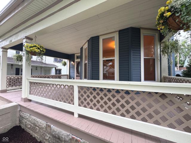 411 N Perkins Street