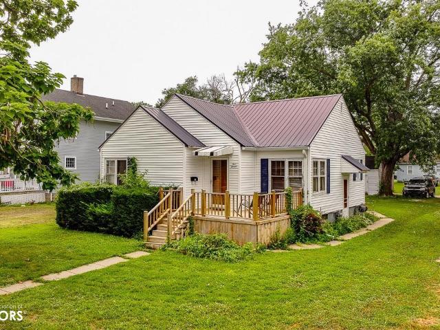 411 N Quincy Avenue