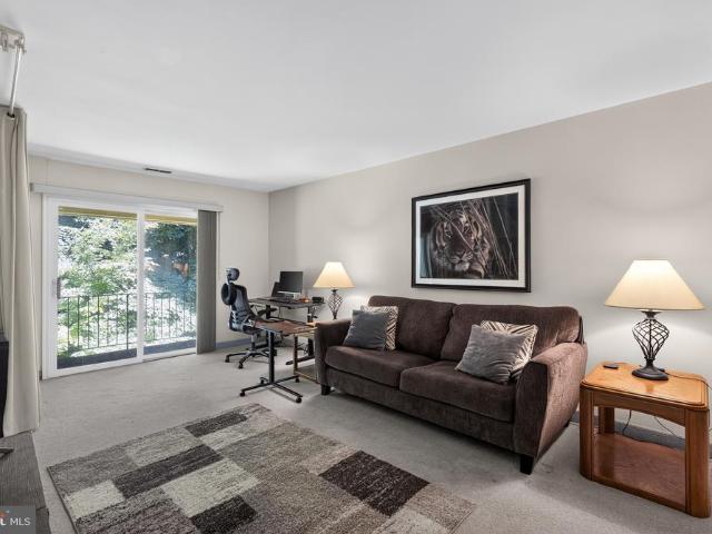 411 N Stiles Avenue # A6