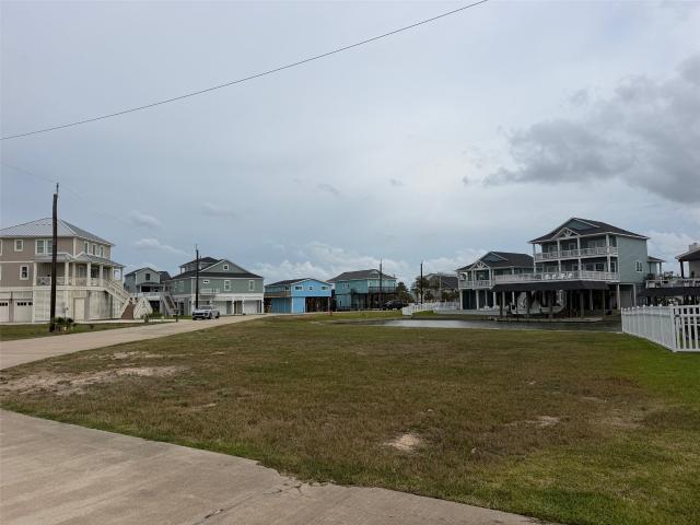 411 Neptune Circle