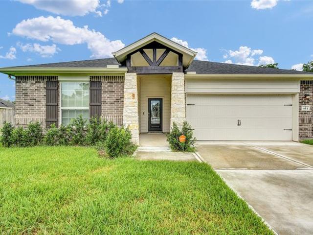 411 S Amherst Dr, West Columbia, TX 77486
