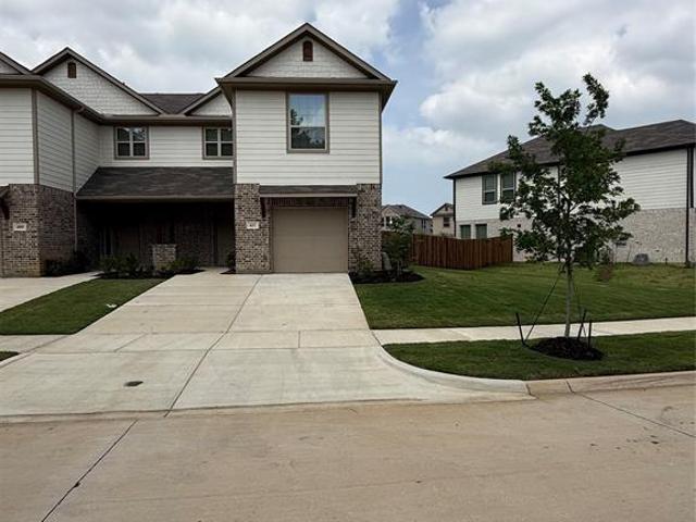 411 Saddle Ln, Denton, TX 76209 | MLS #21251