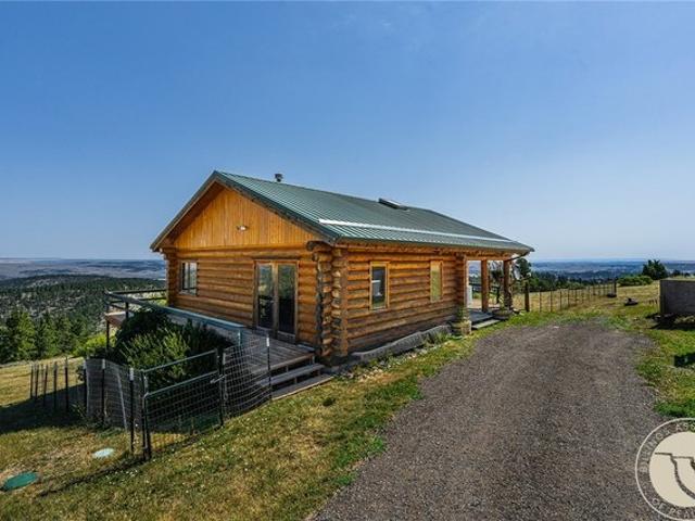411 Shane Ridge Rd, Columbus, MT 59019