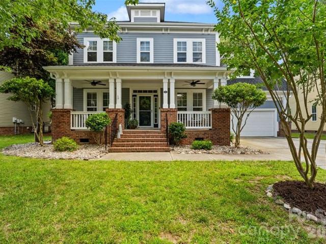 411 Shoreline Pkwy, Tega Cay, SC 29708