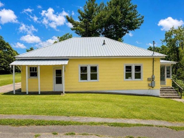 411 Paint St, Beckley, WV 25801