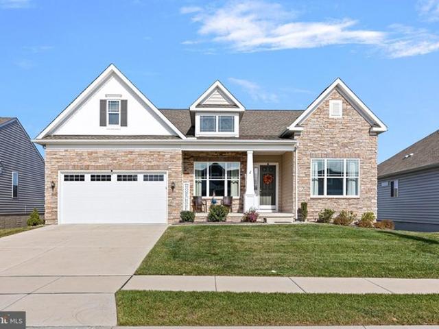 411 Paper Birch St, Middletown, DE 19709