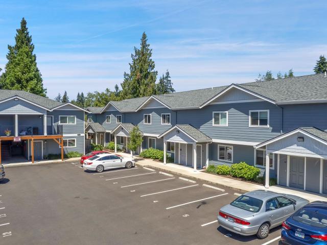 #411 PLYMOUTH APARTMENTS