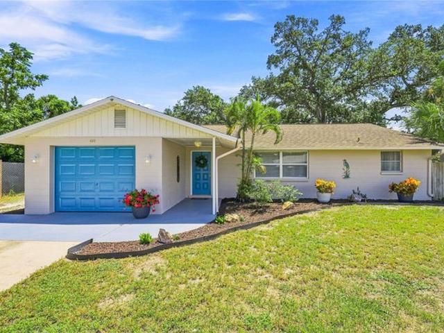 411 Plantation Rd, Venice, FL 34293