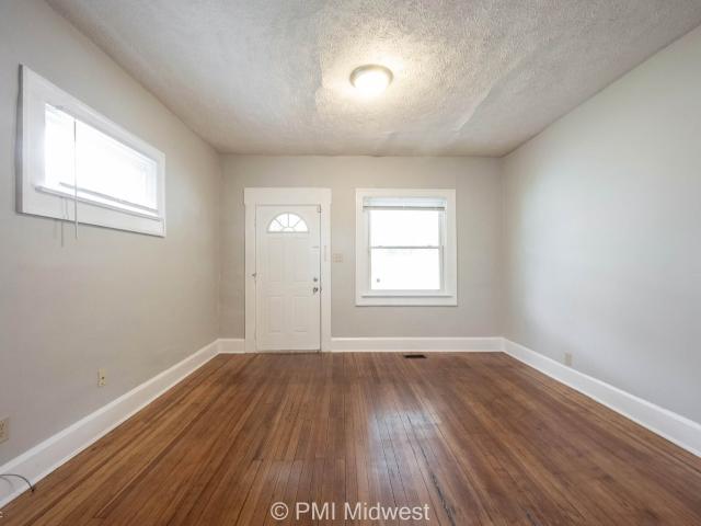 411 W 40th Street