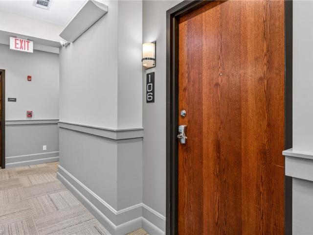 411 W Washington Street #106