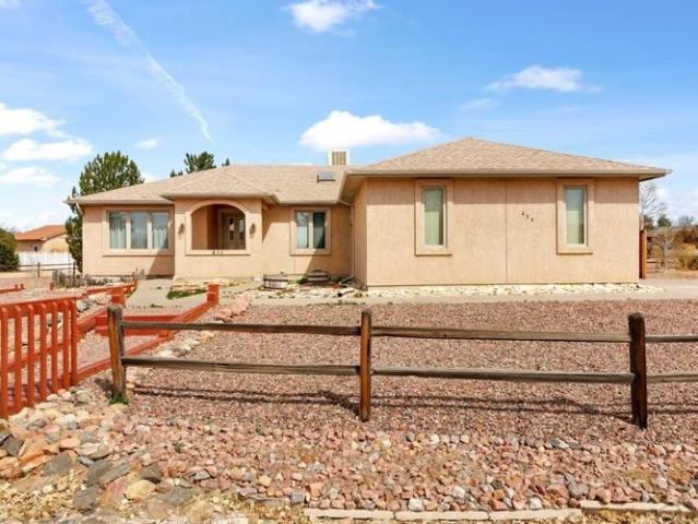 411 W Burke Dr, Pueblo West, CO 81007