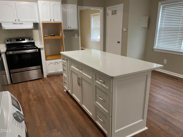 411 W Club Blvd, Durham, NC 27704 | MLS #10151