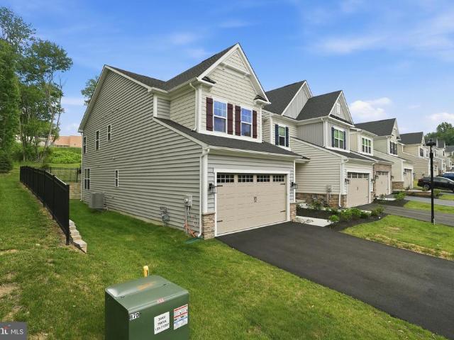 411 W Ponds Edge Drive