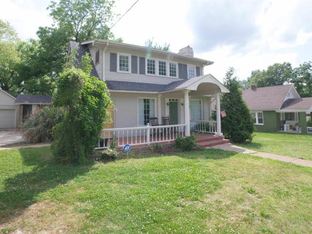 411 W Pyburn Street W