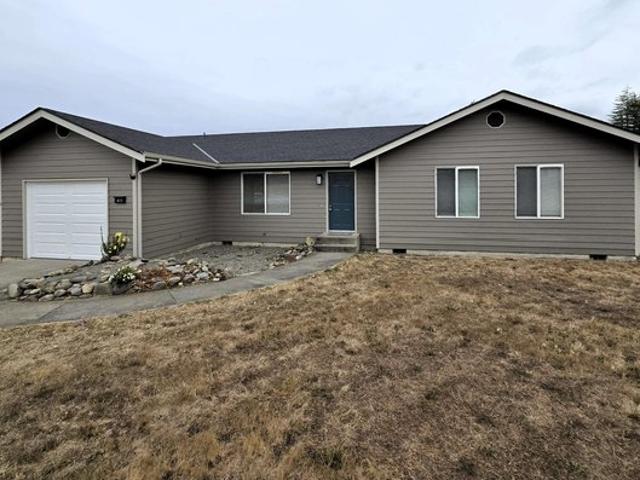 411 W Salal Pl, Sequim, WA 98382