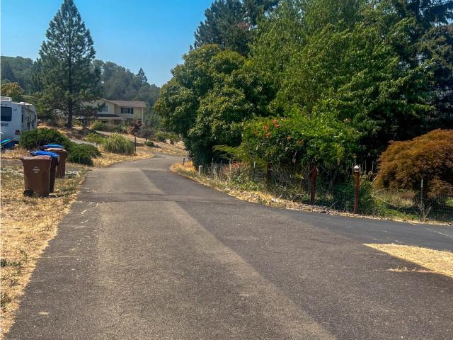 411 wood crest dr