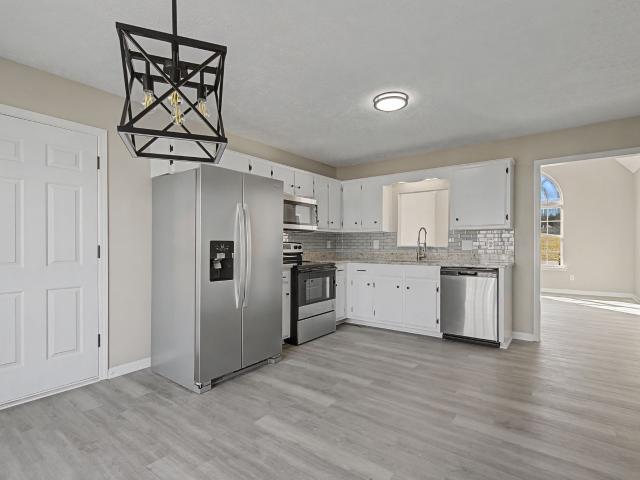 411 Wooded Valley Ct
