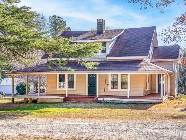 411 Walker St, Columbus, NC 28722 | MLS #4324