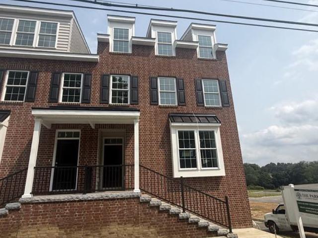 411 Wharton Street