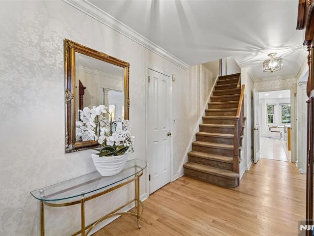 411 Wyckoff Avenue