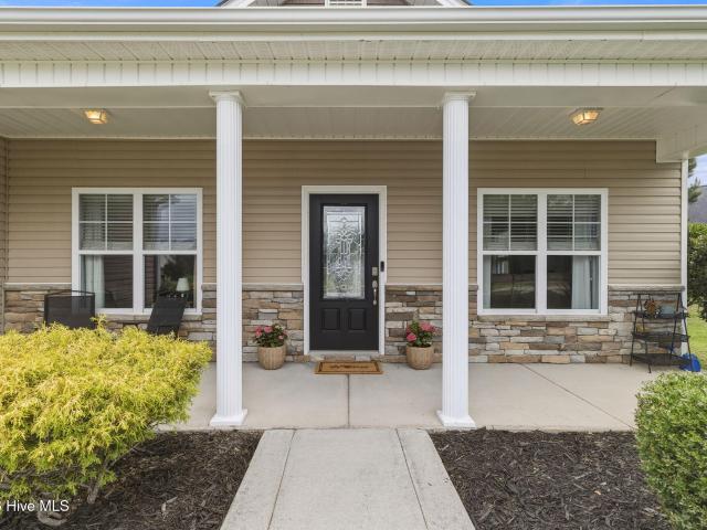411 Wynbrookee Lane