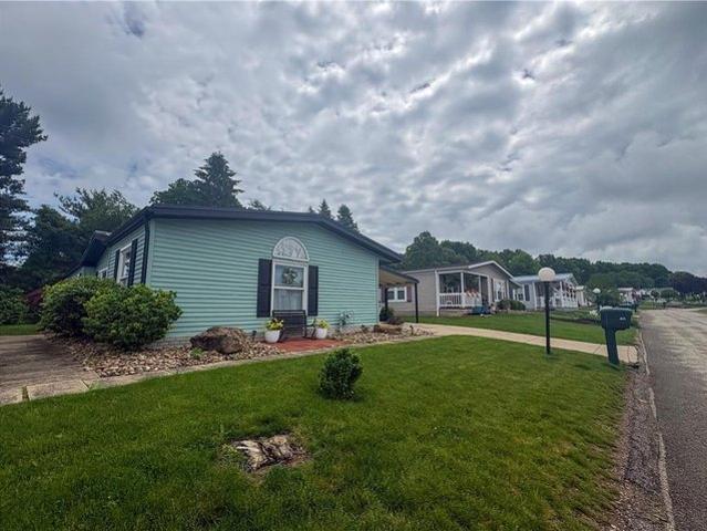 411 Vista Ln, Murrysville, PA 15668